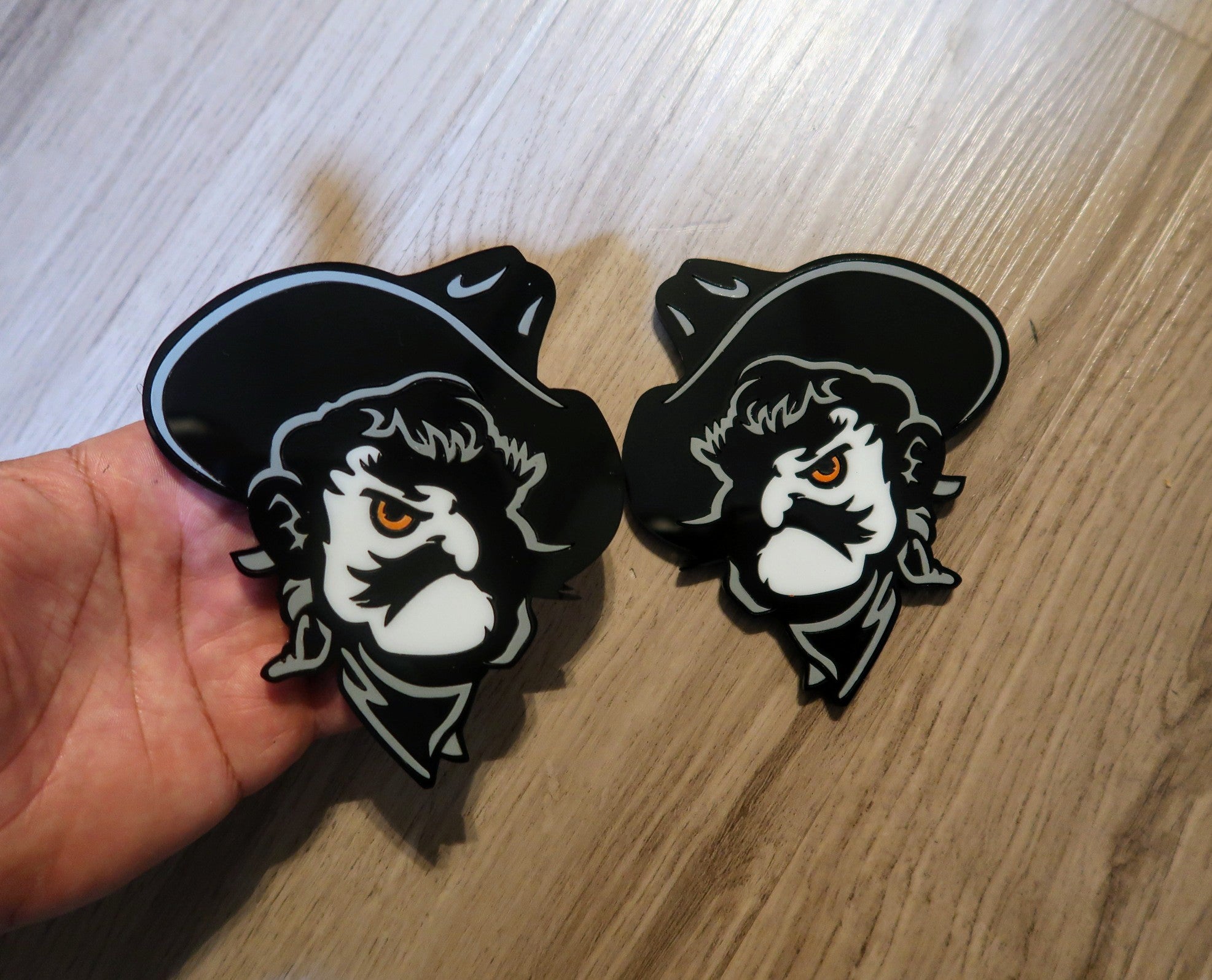 Custom Badges – Your Custom Badge